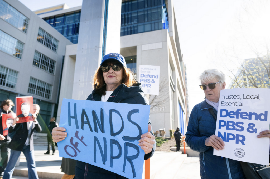 Media Opposition to Trump - Cross Cultural Solidarity